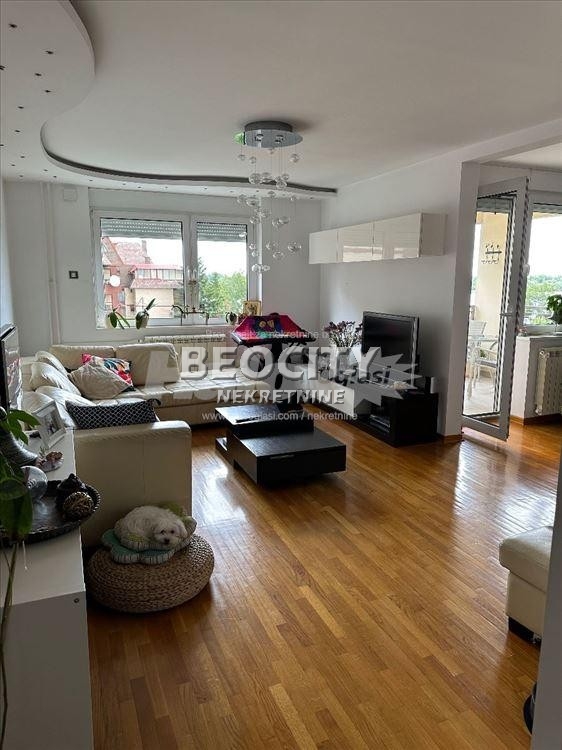 Stari grad-Dorćol 3.0, 90m², CG, V/VII, 400.000€